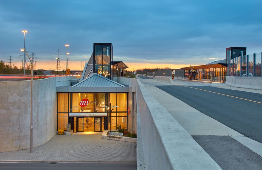 The Mississauga Bus Rapid Transit - Building