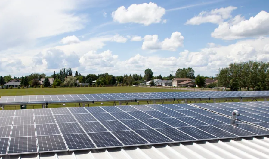 Sunny future: Alberta town becomes solar powered 'net zero' community