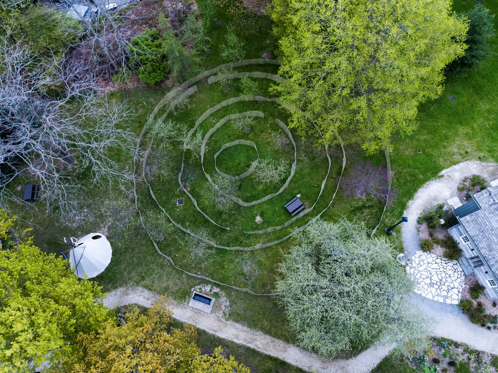 Photo credit: Gerald Allain - Building