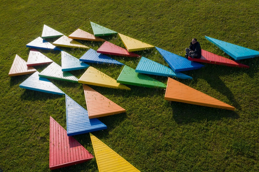 Next Photo credit: Jean-Christophe Lemay - Building