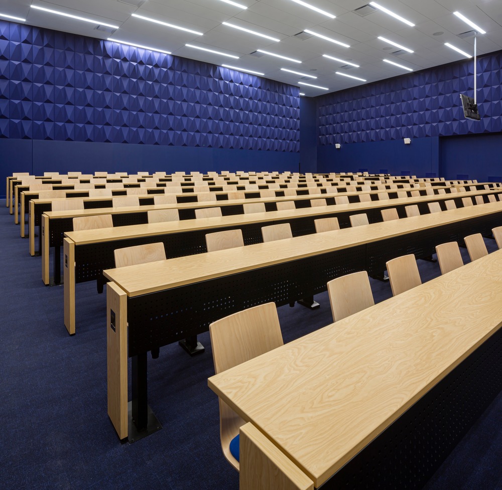 Photo credit: Stéphane Groleau - Building