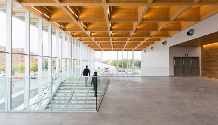 Photo credit: Steve Montpetit - Building