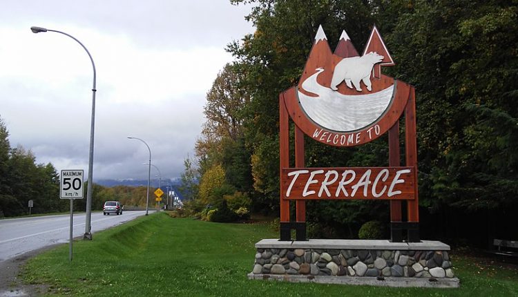 800px-Welcome_to_Terrace_BC - Building