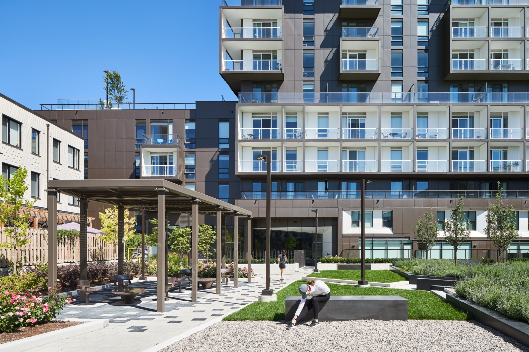 Toronto's Alexandra Park Community Revitalization Wins ULI Global ...