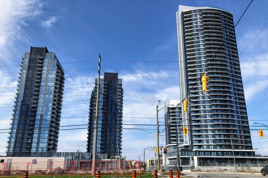 Apartment, row house growth outpaces single detached homes: census