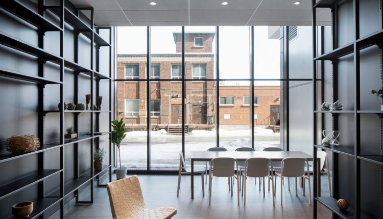 76006-preview_low_1317-19_76006_sc_v2com - Building