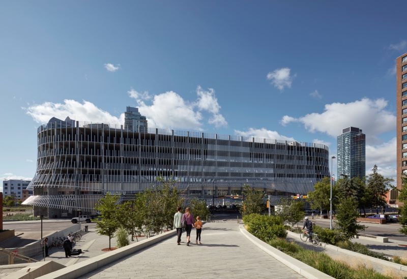 Platform-and-Innovation-Centre-Parkade-in-Calgary - Building