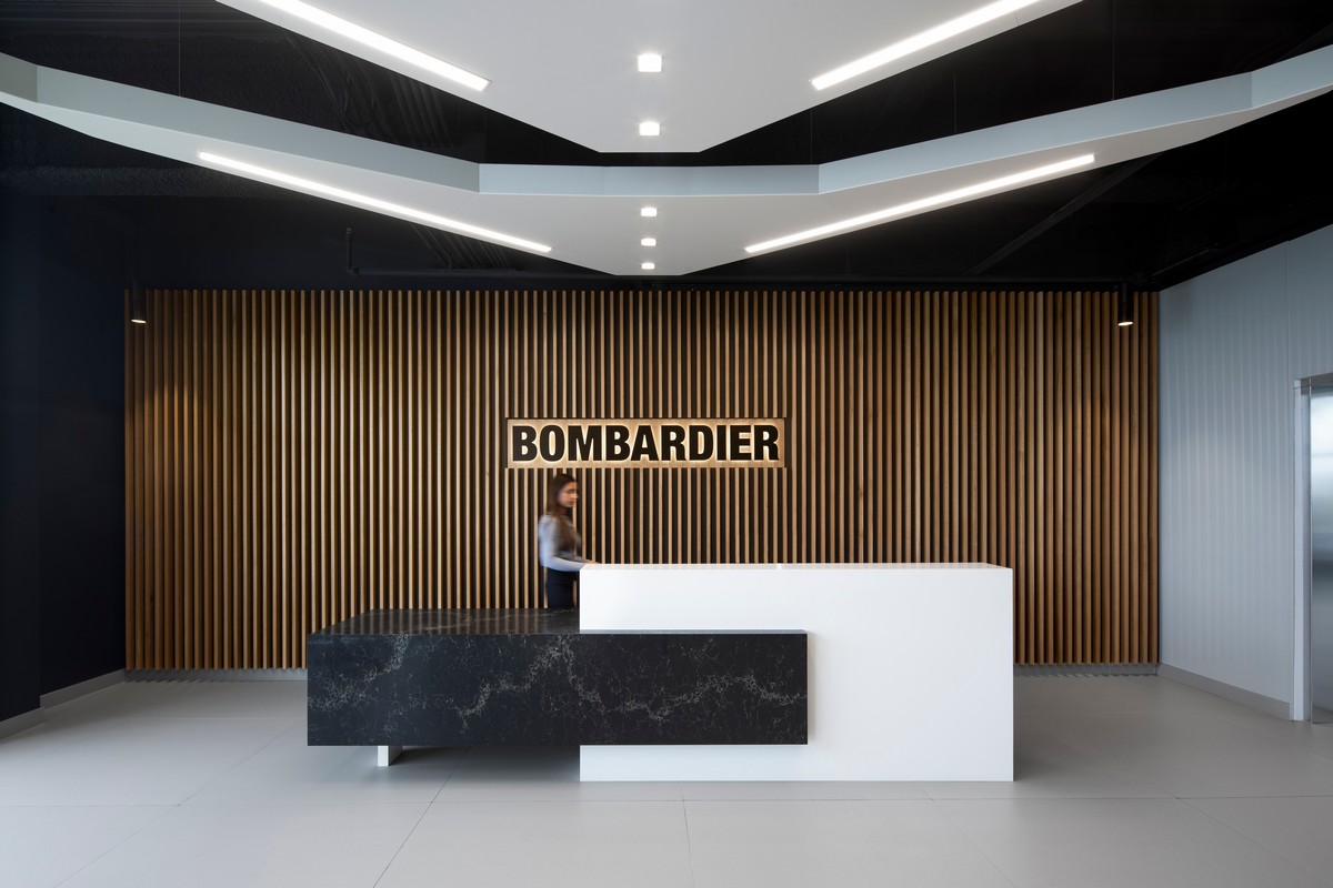 Bombardier Jet Manufacturing Facility - Building