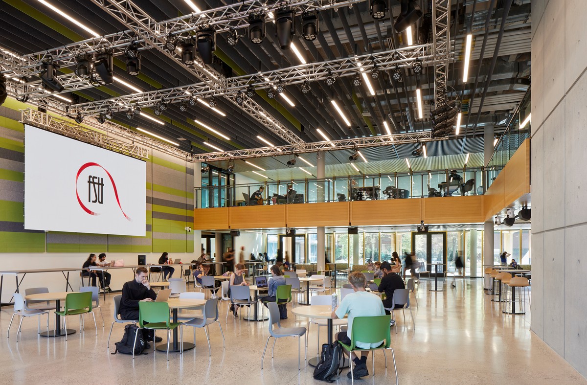 Fanshawe College - Building