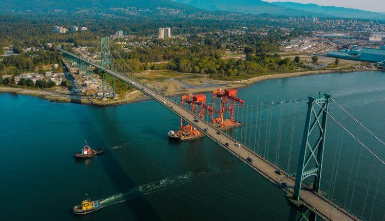 Beautiful shot of the Stanley park in Vancouver, Canada - Building